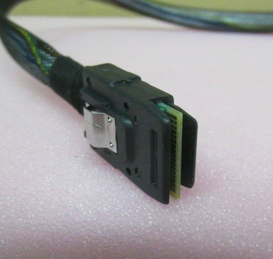 Fujitsu 47cm SAS 2 0 2 5" HDD Backplane Connector Cable T26139-Y3963-V103