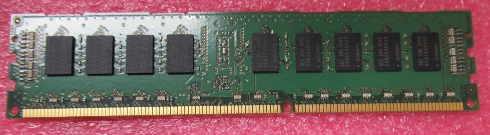 Fujitsu 4GB 1x4GB DDR3-1600 PC-12800 ECC RG Server RAM S26361-F3695-E514