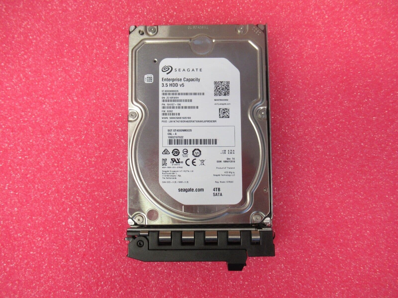 Fujitsu 4TB 3 5" SATA 6GB/s 7 2K 128MB Hard Drive HDD S26361-F3590-L400