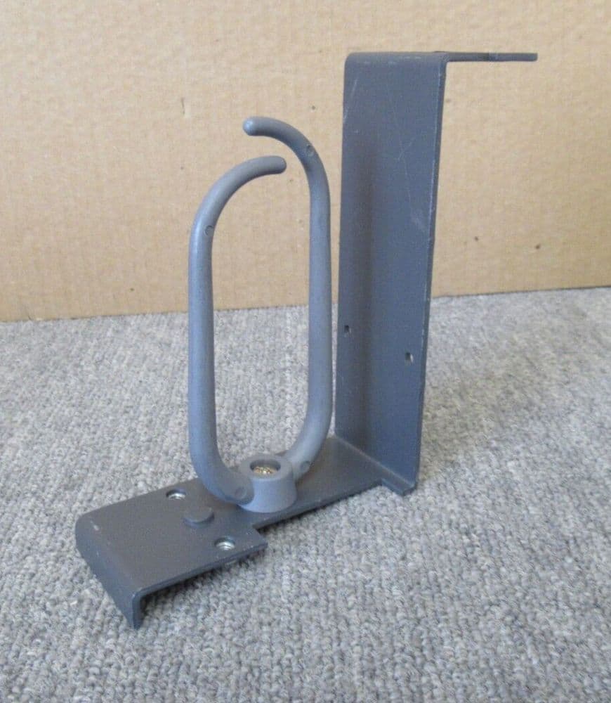 Fujitsu A3C40060556 PrimeCenter Primergy 1U Extender Bracket Black