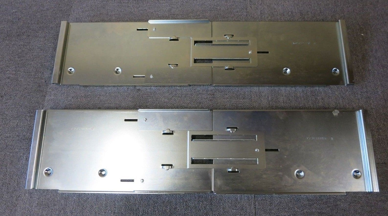 Fujitsu A3C40124427 A3C40124428 BX900 S2 Server Cabinet Rack Mount ...