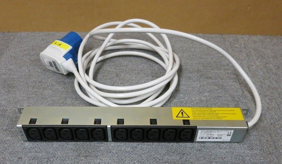 Fujitsu Bachmann 333 9933 A3C40141053 PDU 10 x C13 Power Strip 1U Max 10A