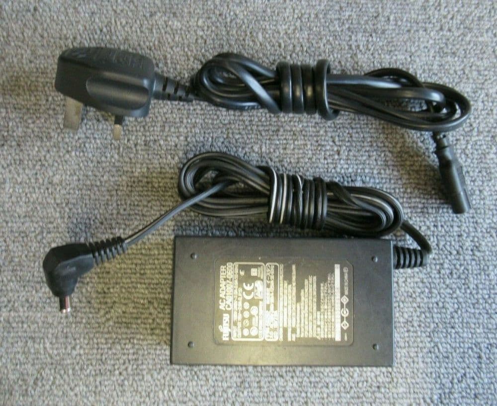 Fujitsu CA01007-0600 91-56292 Laptop Notebook AC Power Adapter 16V 2 8A 45W