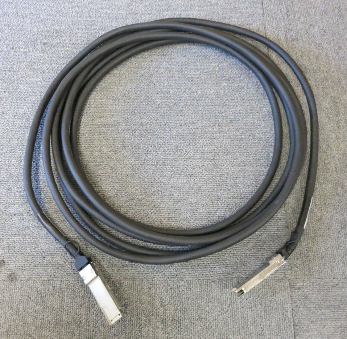 Fujitsu CA72307-6001 QSFP 6M Eternus SAS Copper Cable DX4X0 DX60 DX80 ...