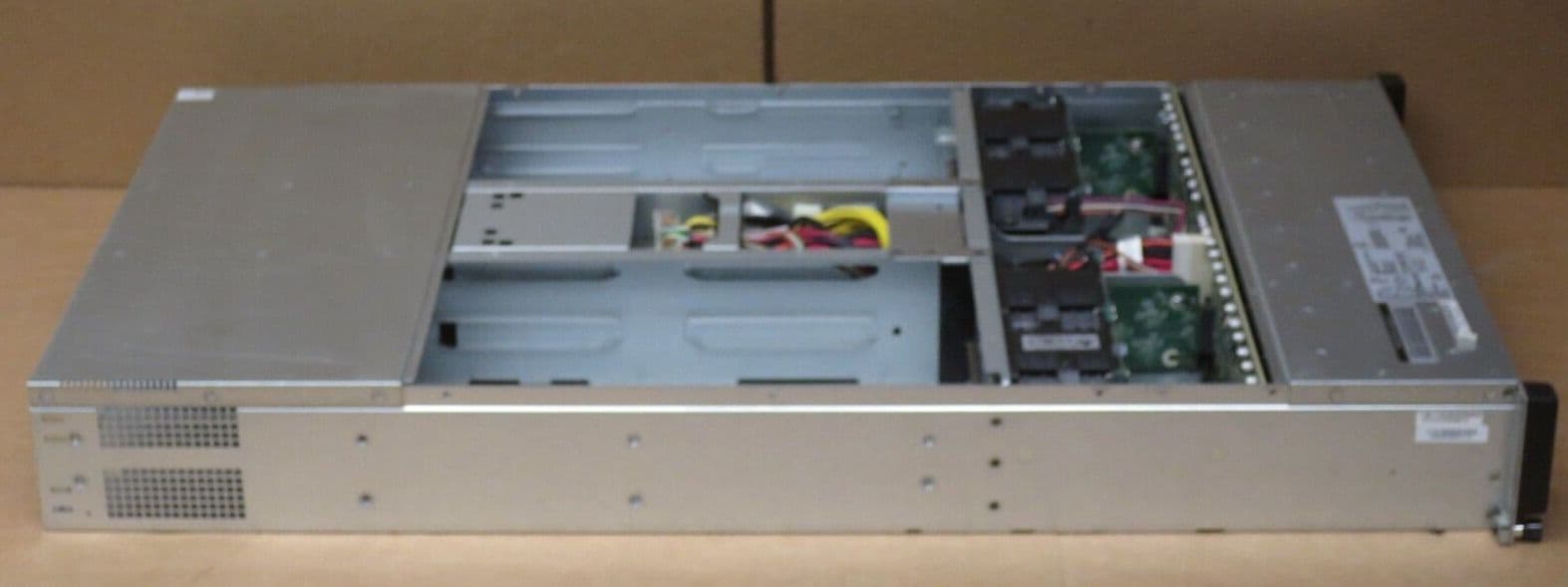 Fujitsu CX400 S2 24-Bay 2 5& x22; SAS 4 Node Server Dual PSU - Chassis Only