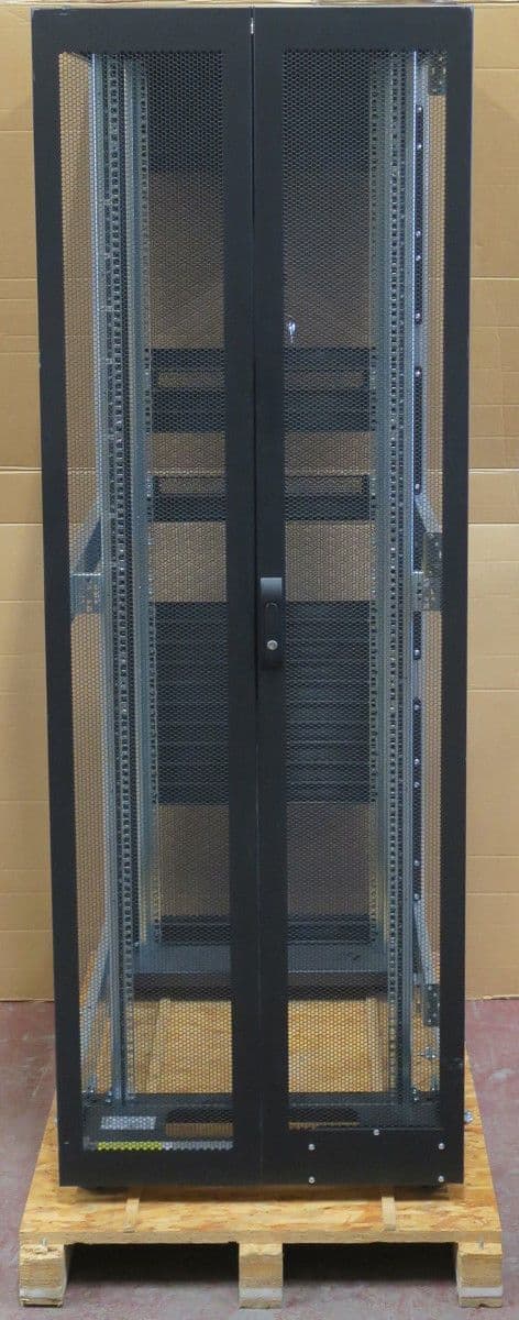 Fujitsu Eternus CD10000 S1 Solution 42U Server Rack Cabinet Enclosure ...