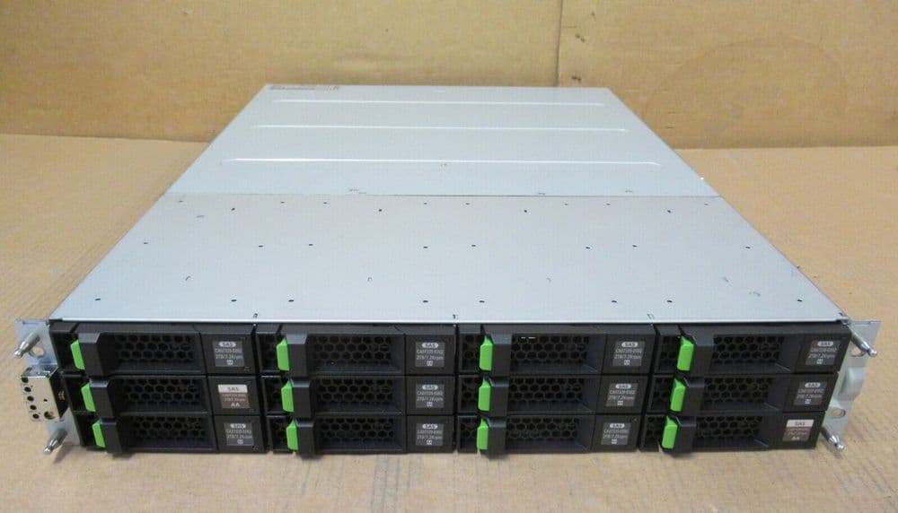 Fujitsu ETERNUS CS800 S4 Base Shelf 2x 8GB Controller 12 x 3 5" SAS Bay ...