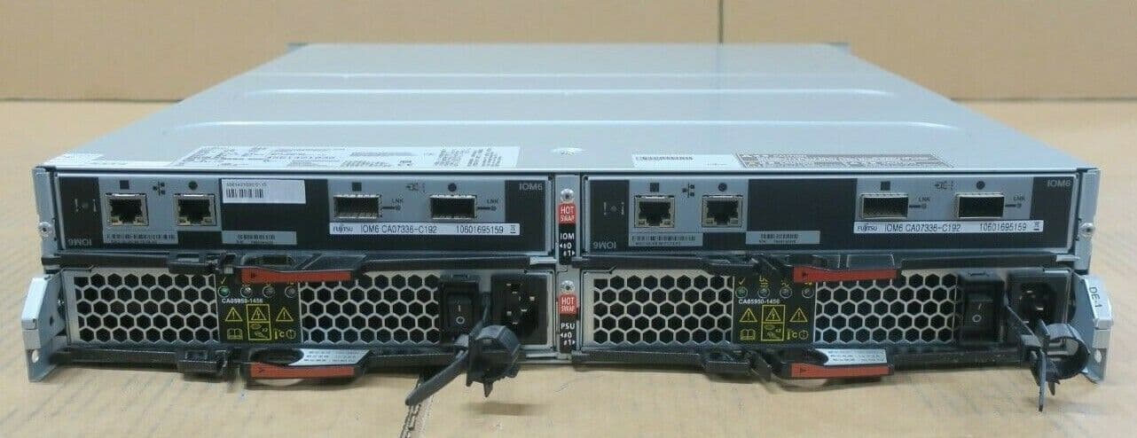 Fujitsu ETERNUS CS800 S5 Extension Array 2x IOM6 Control 12x 3 5" SAS ...