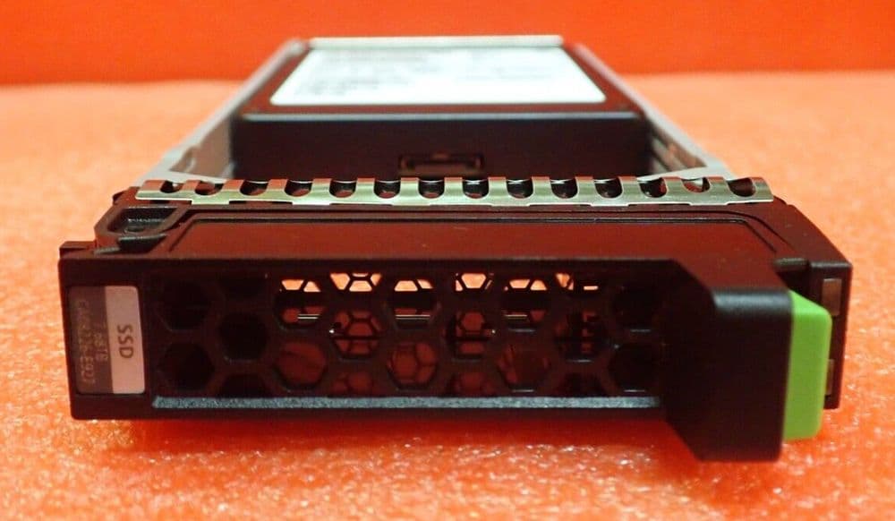 Fujitsu Eternus DX/AF 7 68TB SAS 12G MLC 2 5" Solid State Drive SSD ...