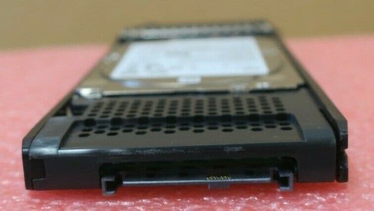 Fujitsu Eternus DX S2 300GB 2 5" SAS 12G 10K Hard Drive HDD CA07339-E874