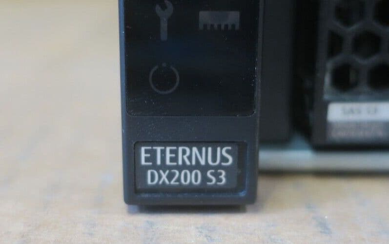 Fujitsu Eternus DX200 S3 2 5" Base 21 9TB 24-Bay 2x Controller 4x FC16G ...