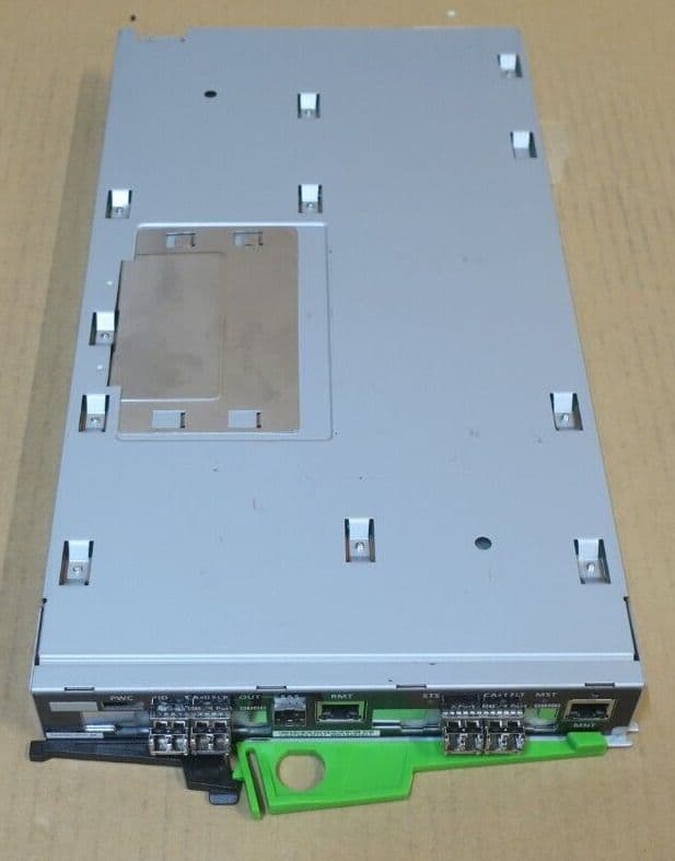 Fujitsu Eternus DX200 S3 Controller Module CM T2 CA07662-C121 2x FC-2P-16G
