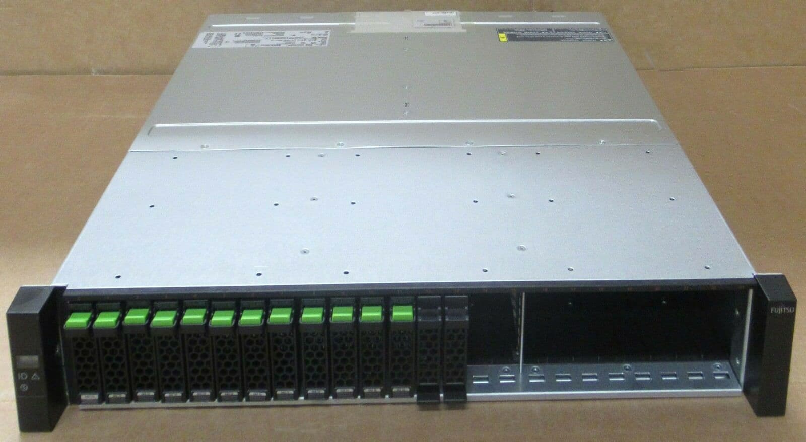 Fujitsu Eternus DX5/600 S3 Drive Enclosure 6 6TB HDD 2x IOM ETPEADU