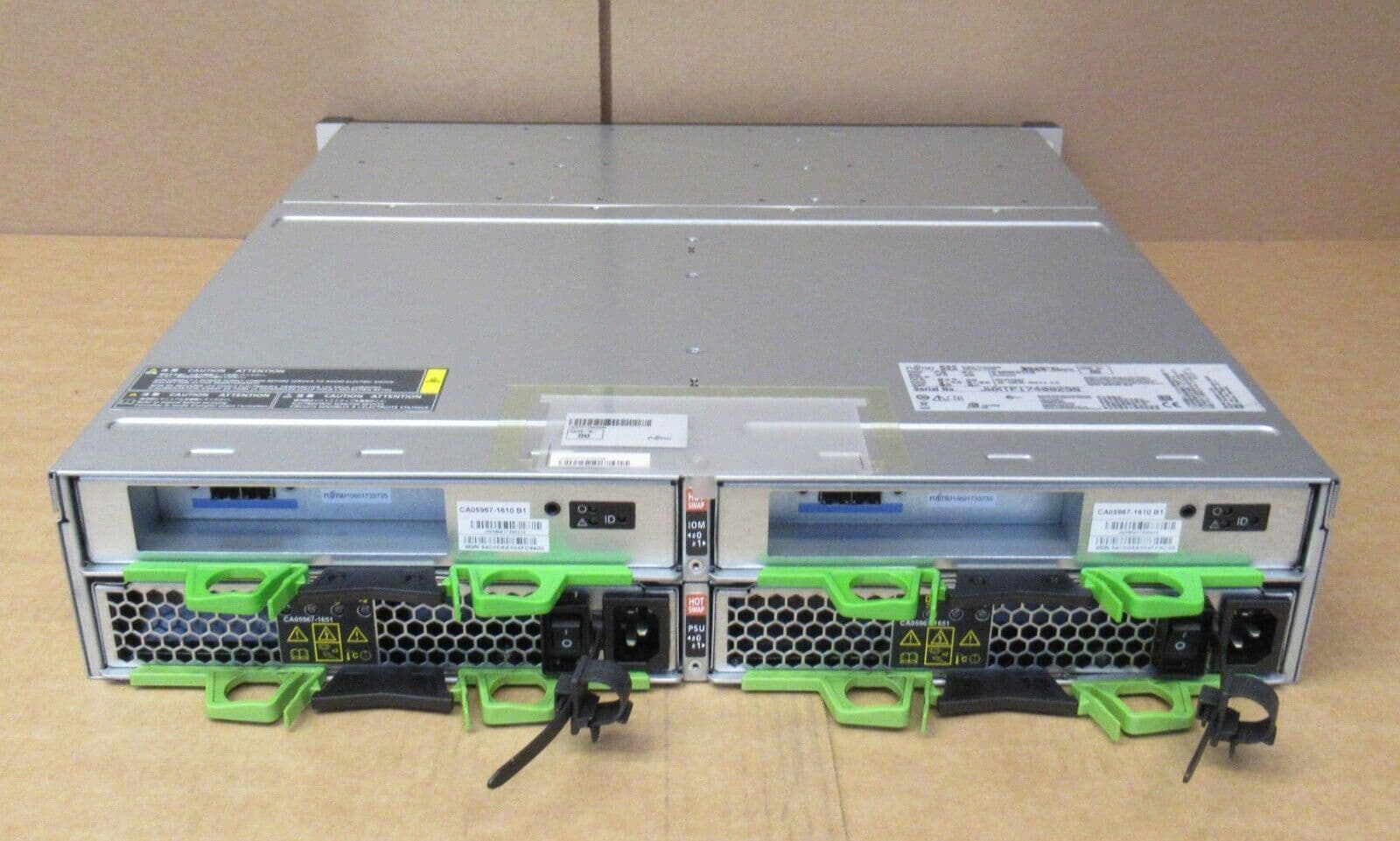 Fujitsu Eternus DX5/600 S3 DriveEnclosure 2xIOM12G 18 9TB ETPEADU