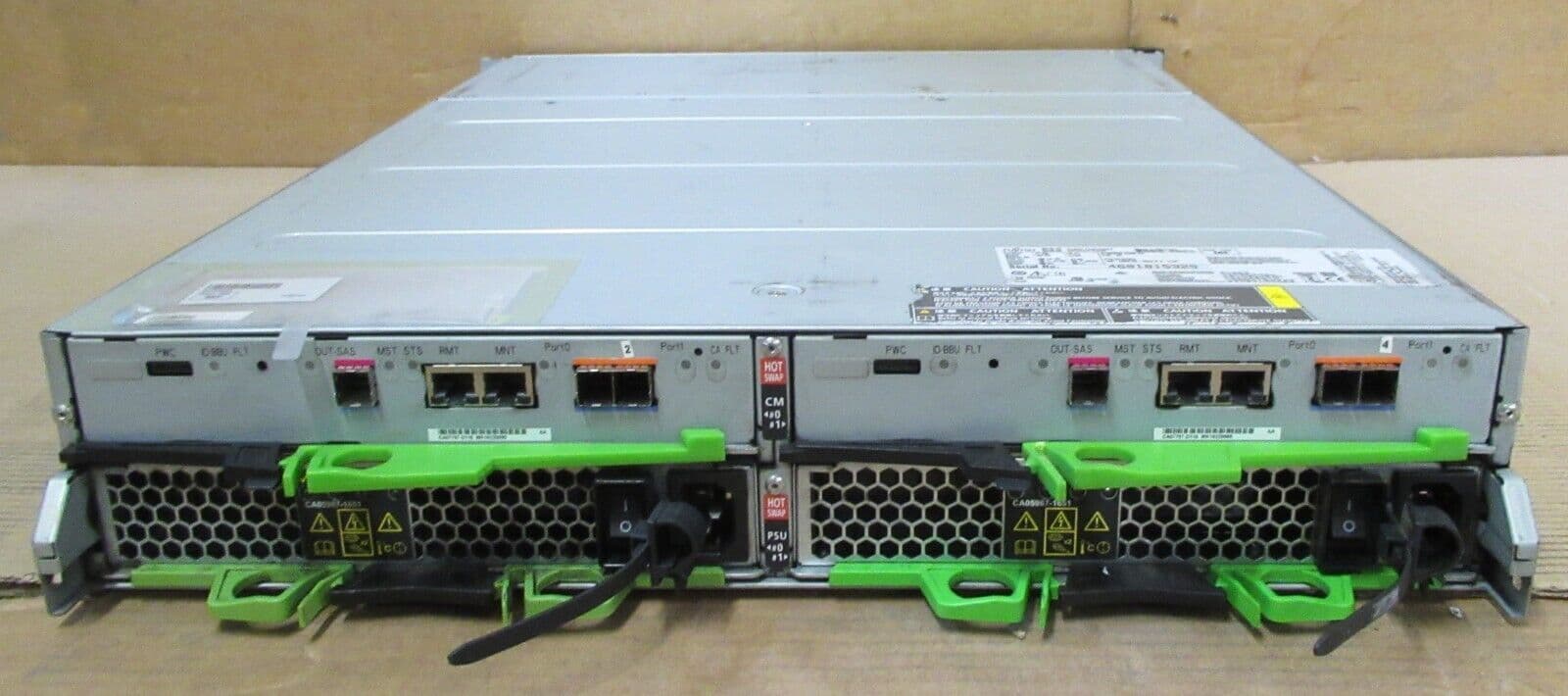 Fujitsu Eternus DX60 S4 24-Bay 2 5" SAS Disk Storage 2x CA07797-D116 ...