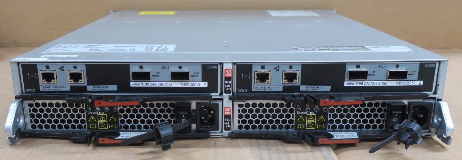 Fujitsu Eternus DX80/90 S2 24-Bay 22 x 900GB SAS 19 8TB Enclosure FTS ...