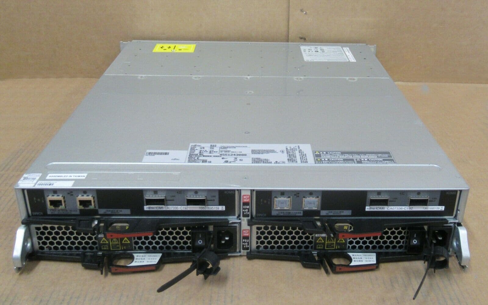 Fujitsu Eternus DX80/90 S2 DE 24-Bay 14 4TB SAS Enclosure 2x IOM6 FTS ...