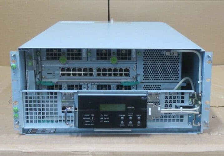 Fujitsu Eternus DX8700 S3 5U Front-End Router ET-FER1-N 2x FE SVC 4x TI ...