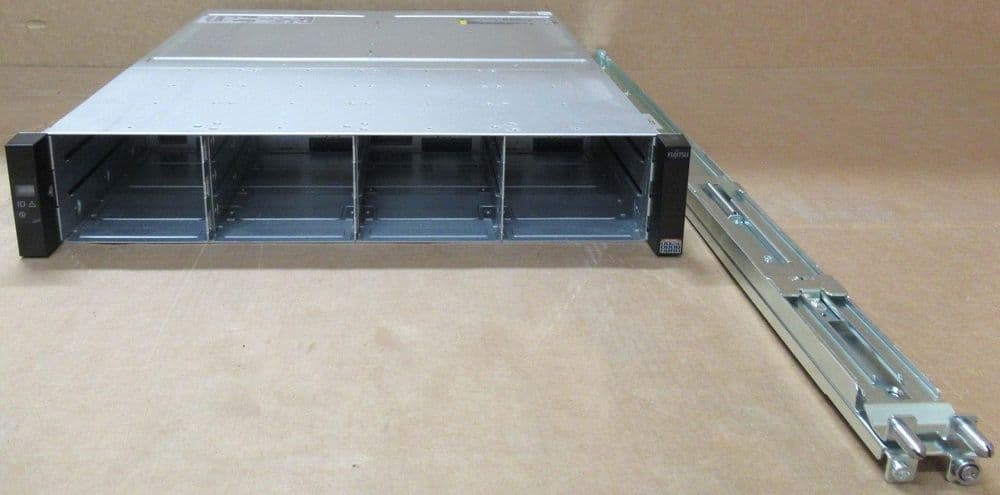 Fujitsu Eternus ETPEBDU DX5/600 S3 12x 3 5" Drive Enclosure 2x IOM12G & Rails