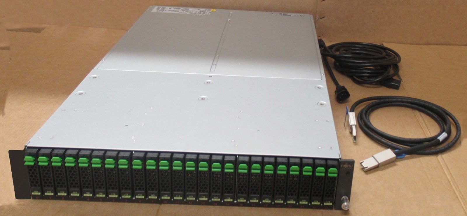 Fujitsu ETERNUS JX40 Storage Subsystem 24x 1TB SAS FTS ETJXS11BG SAS ...