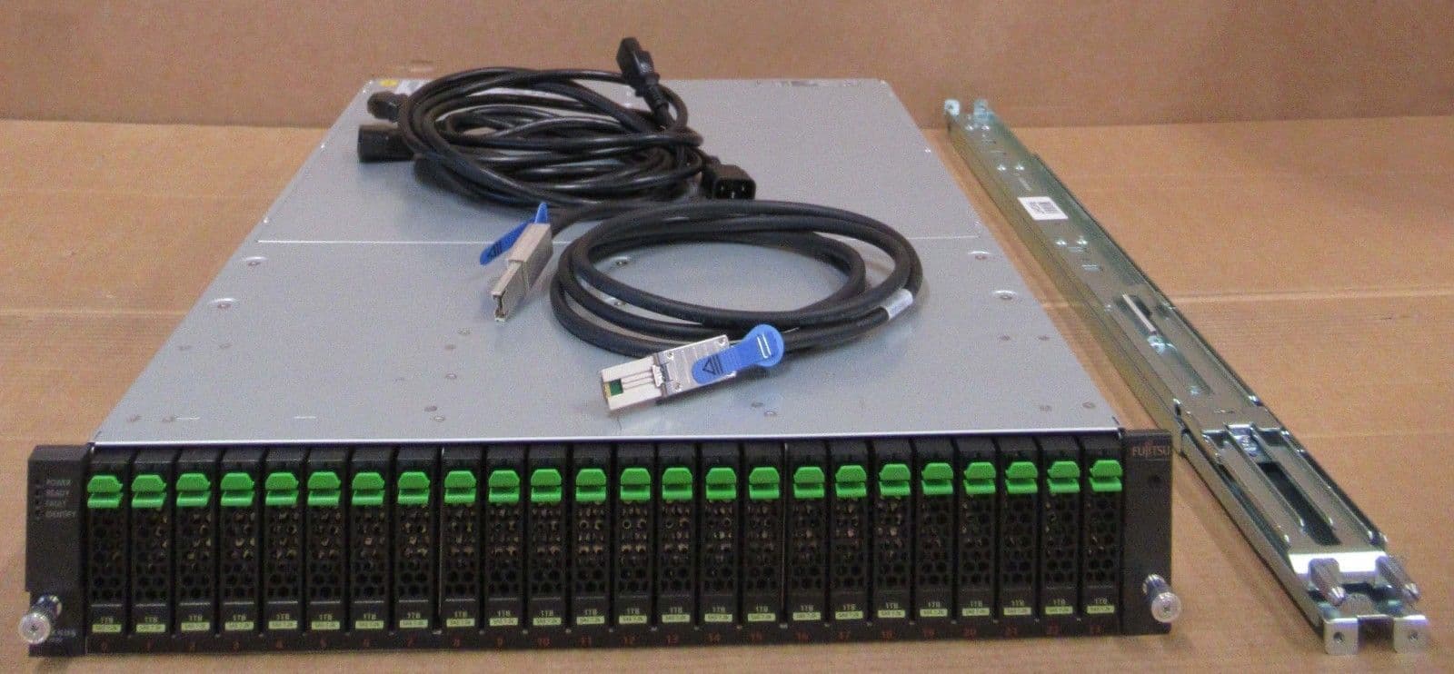 Fujitsu ETERNUS JX40 Storage Subsystem 24x 1TB SAS FTS ETJXS11BG SAS ...