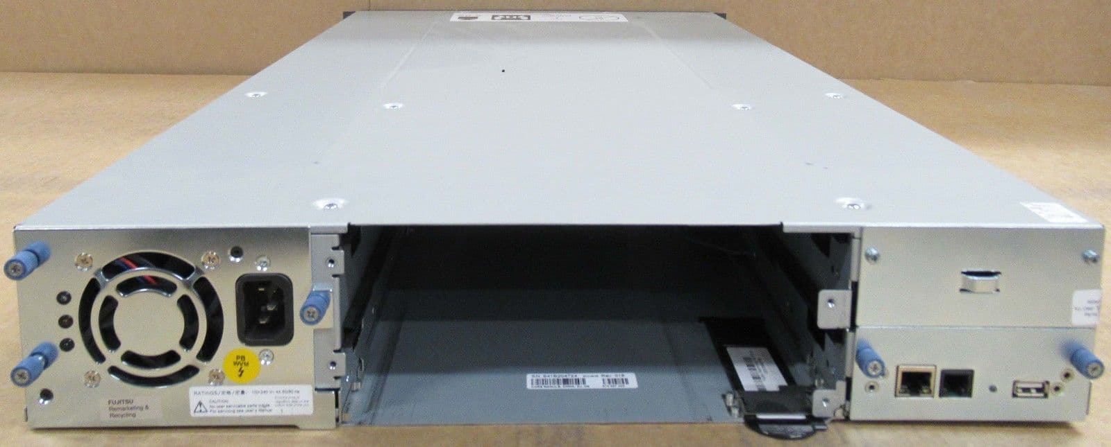 Fujitsu Eternus LT40 2U 24 Slot Tape Drive Library NO DRIVES FTS LT40JSF1U