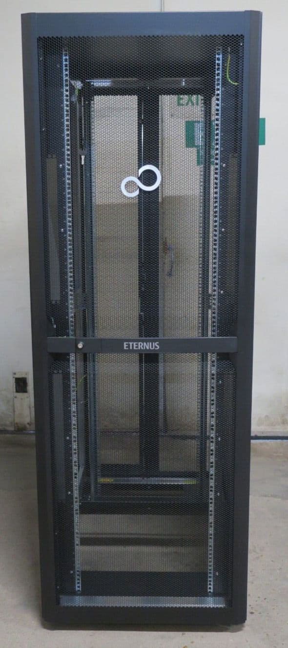 Fujitsu ETERNUS PCR M1 42U 742S Server Rack Cabinet S26361-K827-V510 ...
