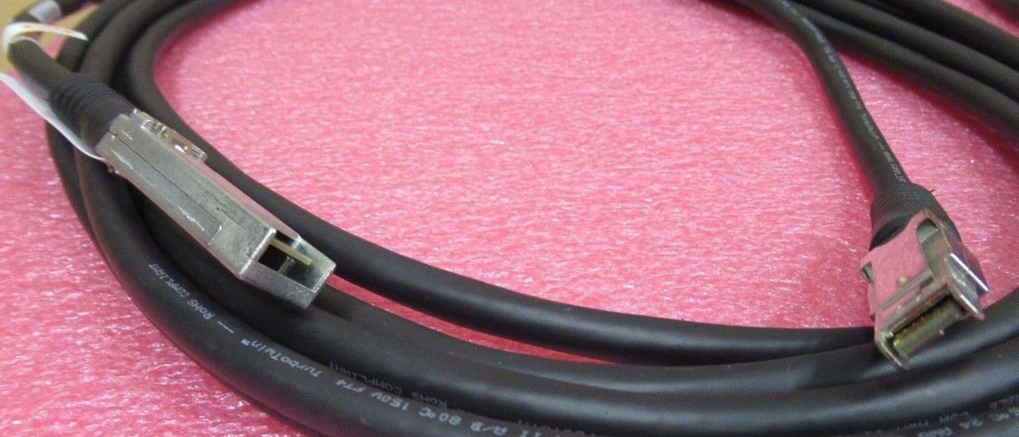 Fujitsu FibreCat CX3 XX Interlink 4GB FC SFP 5M Cable D SFP-HSSDC2-5M-L