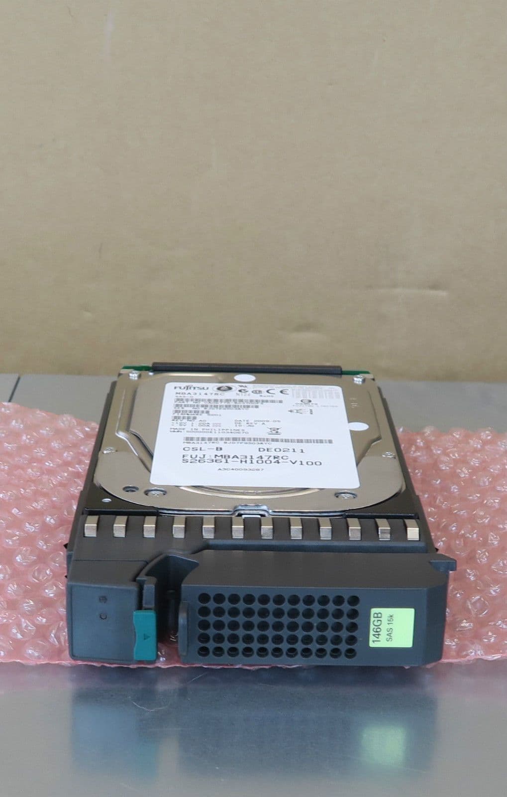 Fujitsu FibreCat MBA3147RC 3 5" 146GB 15K SAS A3C40093287 S26361-H1004-V100