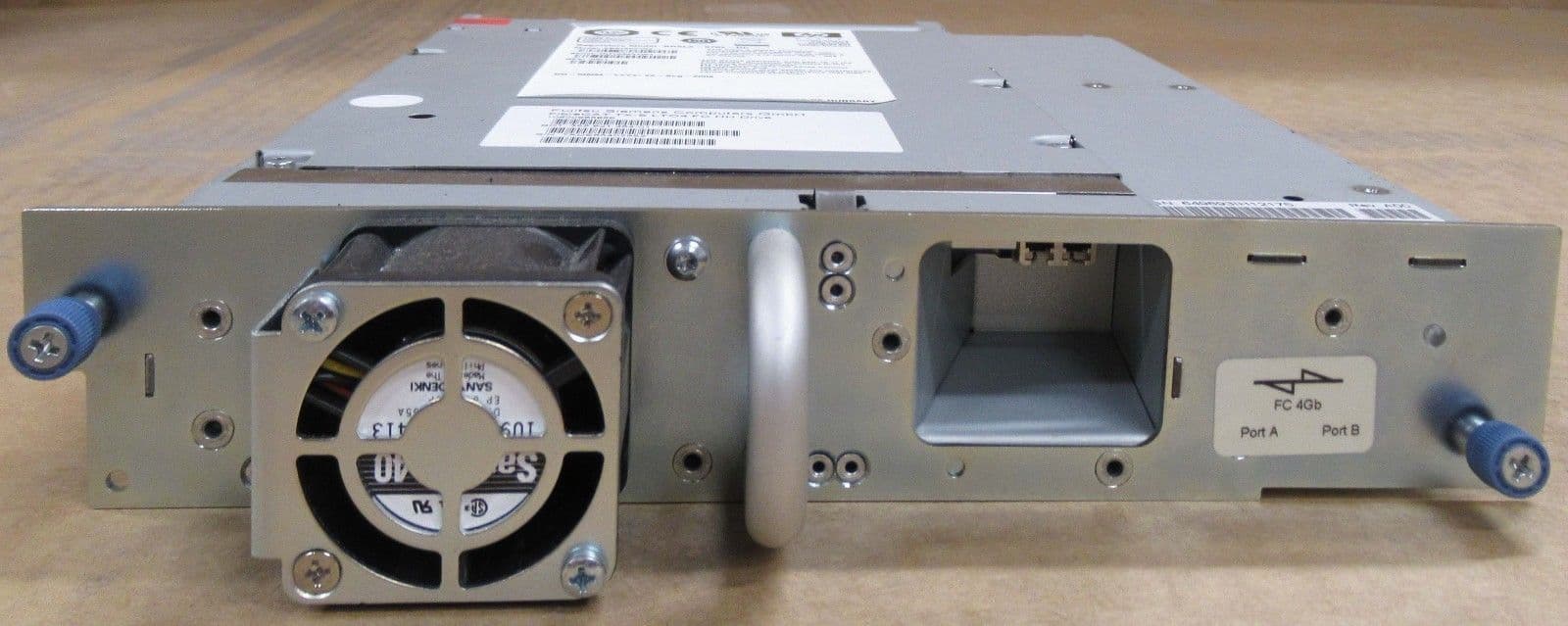 Fujitsu FibreCat TX-S LT04 FC HH Ultrium 4GB Drive 10600965969 EB678C 104