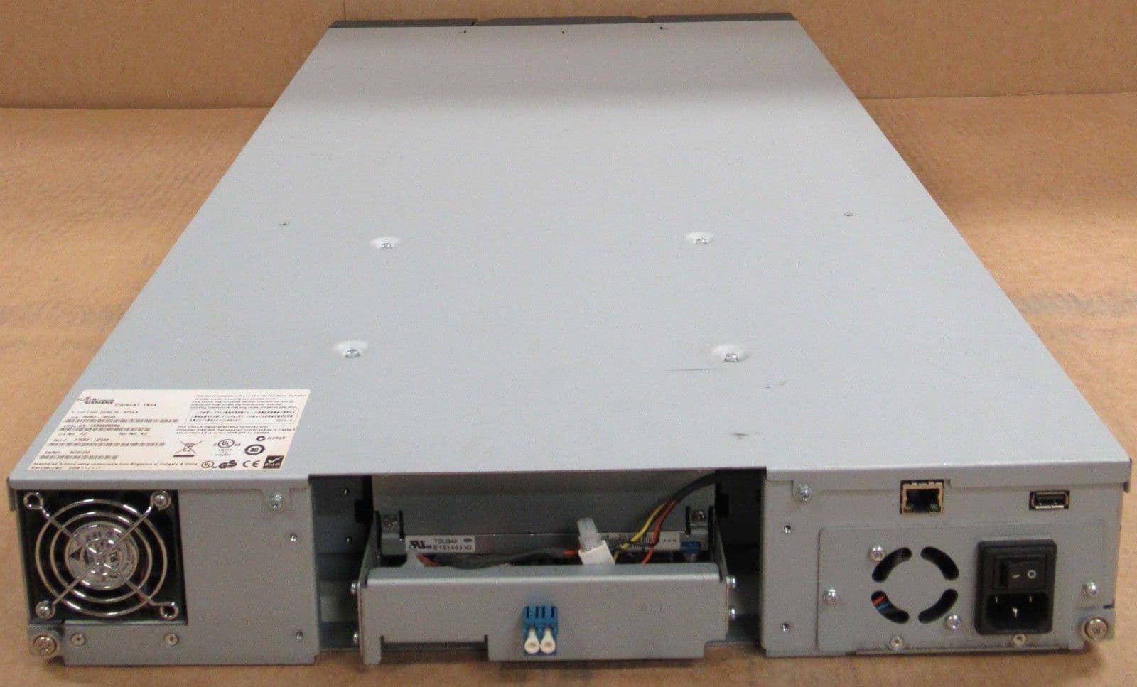 Fujitsu FibreCat TX24 Tape Drive Library 260052-102CAN LTO Ultrium3 23R5099