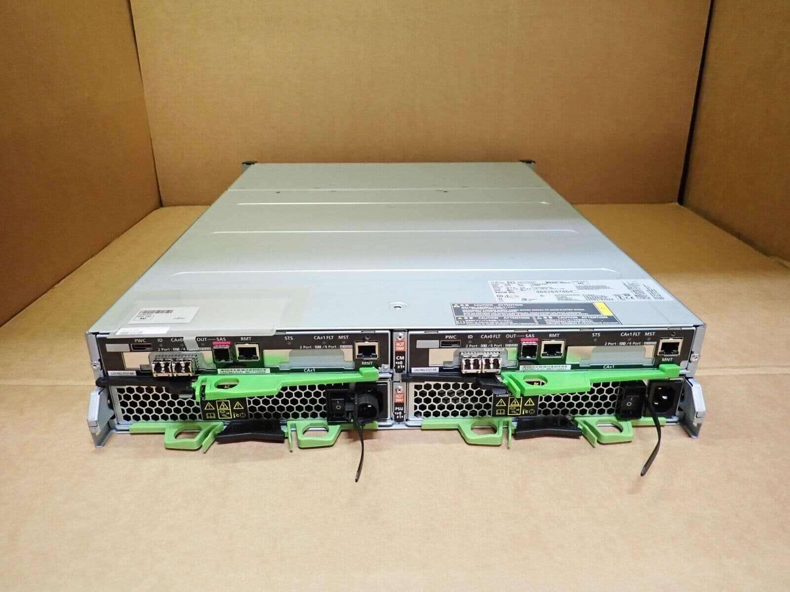 Fujitsu FTS AF250XF010IN ETERNUS AF250 Dual 16GB FC controllers 24 x 3 84TB SSD