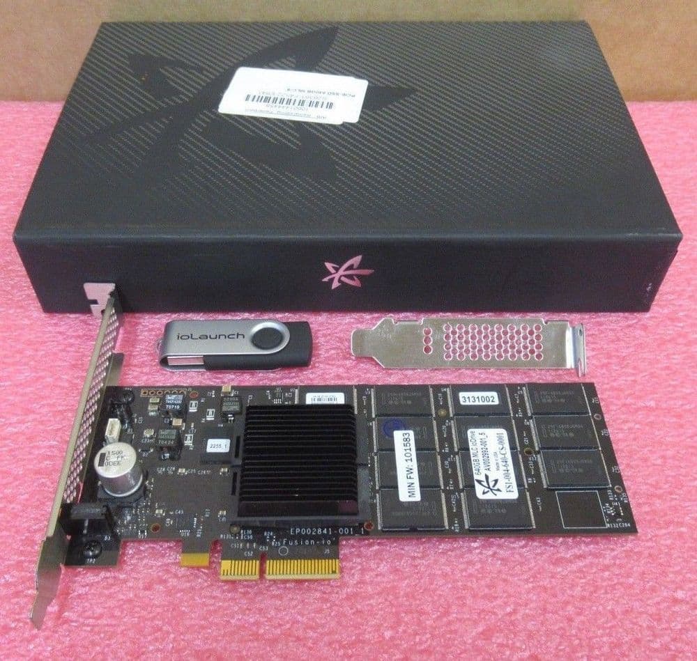 Fujitsu Fusion-iO ioDrive 640GB MLC/s PCI-Express x4 SSD S26361-F4522-E641