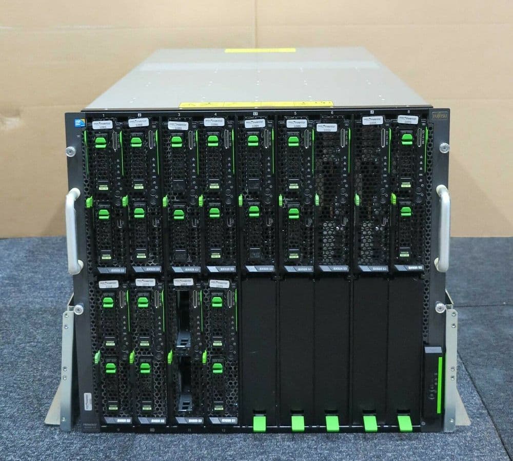 Fujitsu Primergy 18-Slot BX900 S2 6x BX920 S3 4x BX920 S2 2x BX924 S3 ...