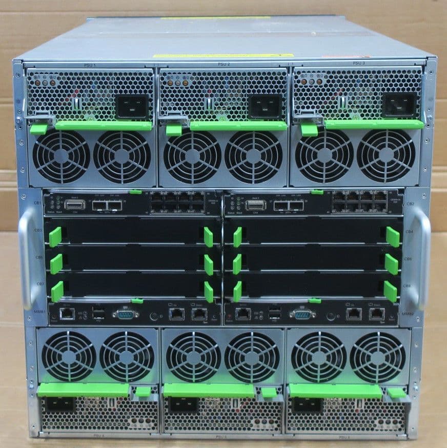 Fujitsu Primergy BX900 S1 Blade Chassis 18-Slot S26361-K1245-V200 1x Blade