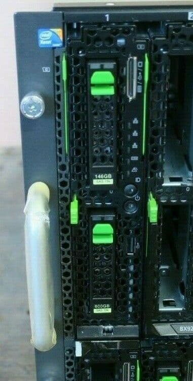 Fujitsu Primergy BX900 S2 Blade Chassis 2x BX920 S2 13x BX920 S3 Blade ...