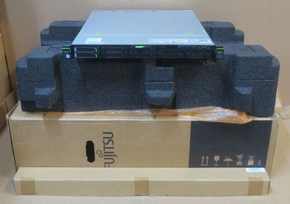 Fujitsu Primergy RX1330 M4 6C E-2236 32GB Ram 2x 240GB SSD 8-Bay 1U ...