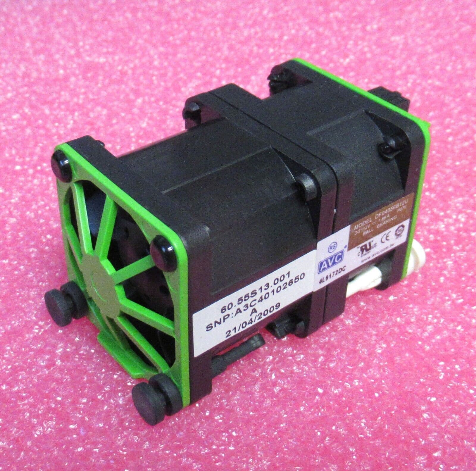 Fujitsu Primergy RX200 S5 S6 S7 Hot Plug Fan Module A3C40102650 DF04056B12U