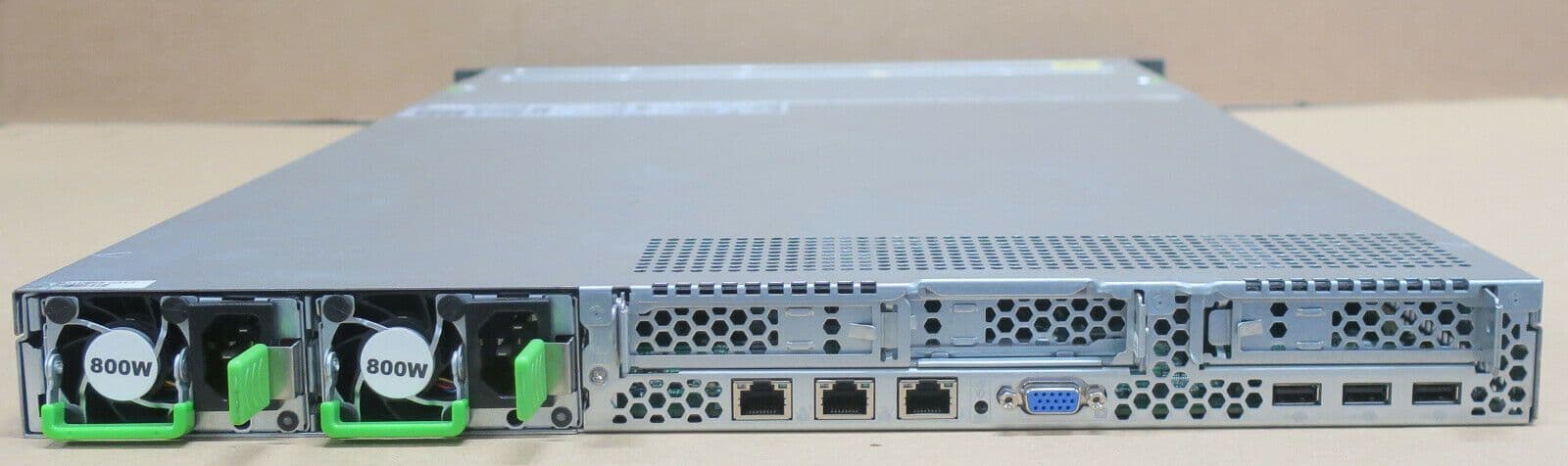 Fujitsu Primergy RX200 S7 1x 6C E5-2620 2GHz 64GB Ram 4x 2 5" SAS Bays ...