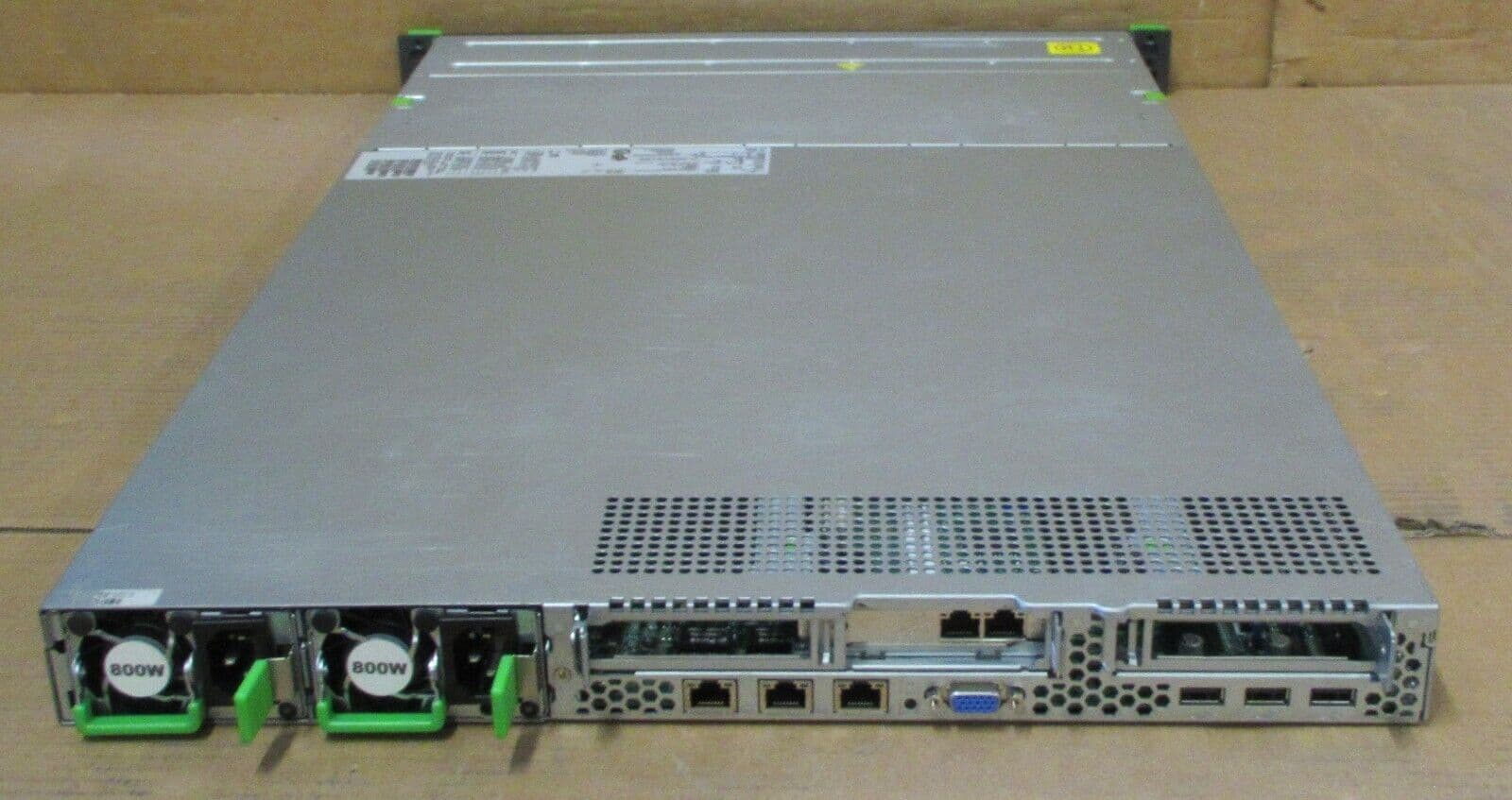 Fujitsu PRIMERGY RX200 S8 2x 8C XEON E5-2640 v2 128GB 8x 2 5" SAS Bay ...