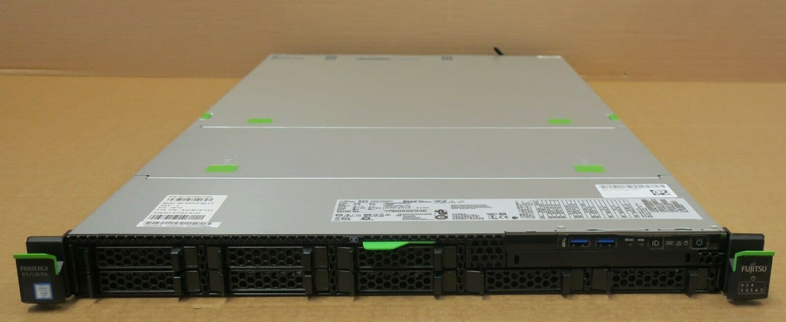 Fujitsu Primergy RX2530 M4 16C Gold 6130 2 1GHz 64GB Ram 8x HDD 2 5 ...