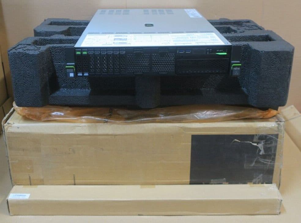 Fujitsu Primergy RX2540 M5 2x 10C Silver 4210 96GB RAM 2x 240GB SSD 8 ...