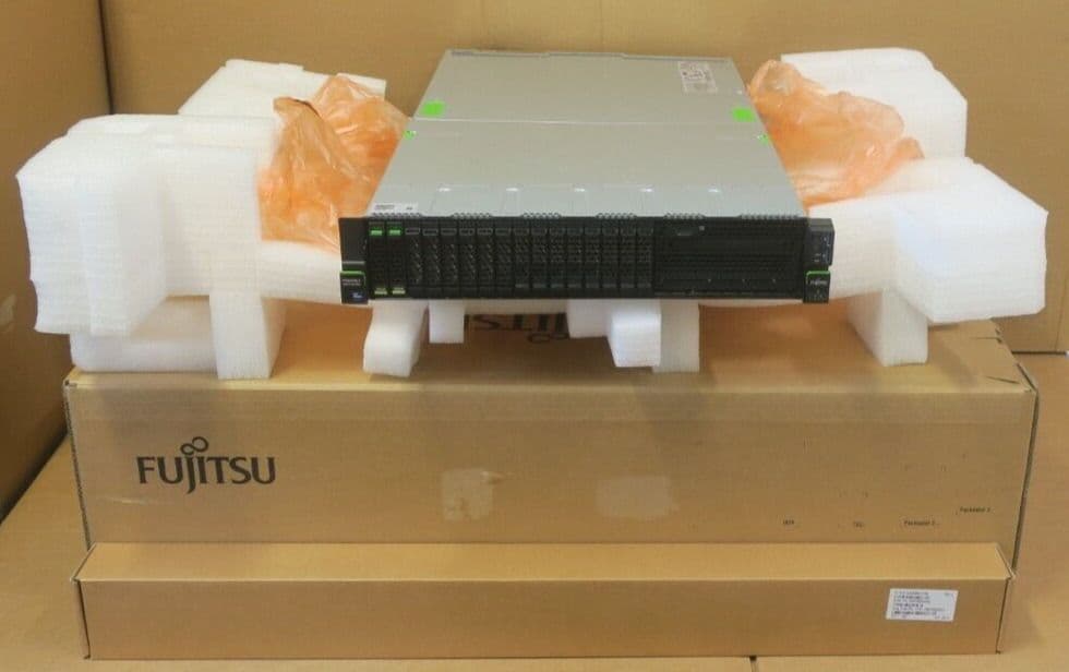 Fujitsu Primergy RX2540 M6 16C Gold 6326 32GB R 16Bay 2U Server Fujitsu ...