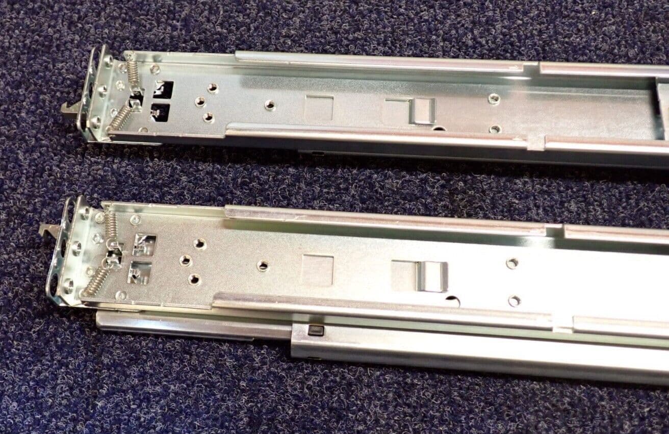 Fujitsu Primergy RX2560 M1 RMK-F2 Rackmount Rails S26361-F2735-L285 ...