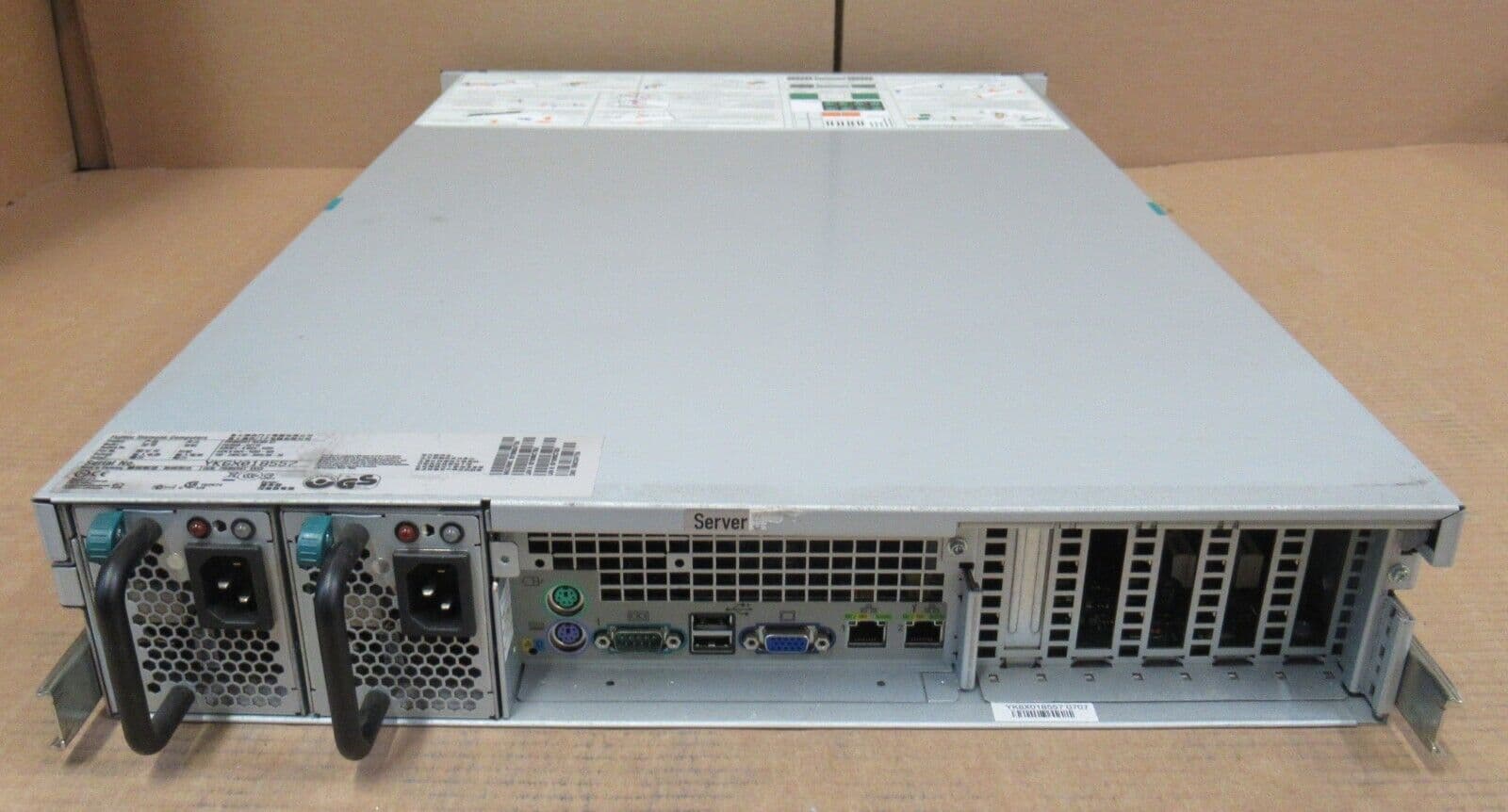 Fujitsu PRIMERGY RX300 S3 1x Quad-Core E5345 2 33GHz 4GB 2U Rackmount ...