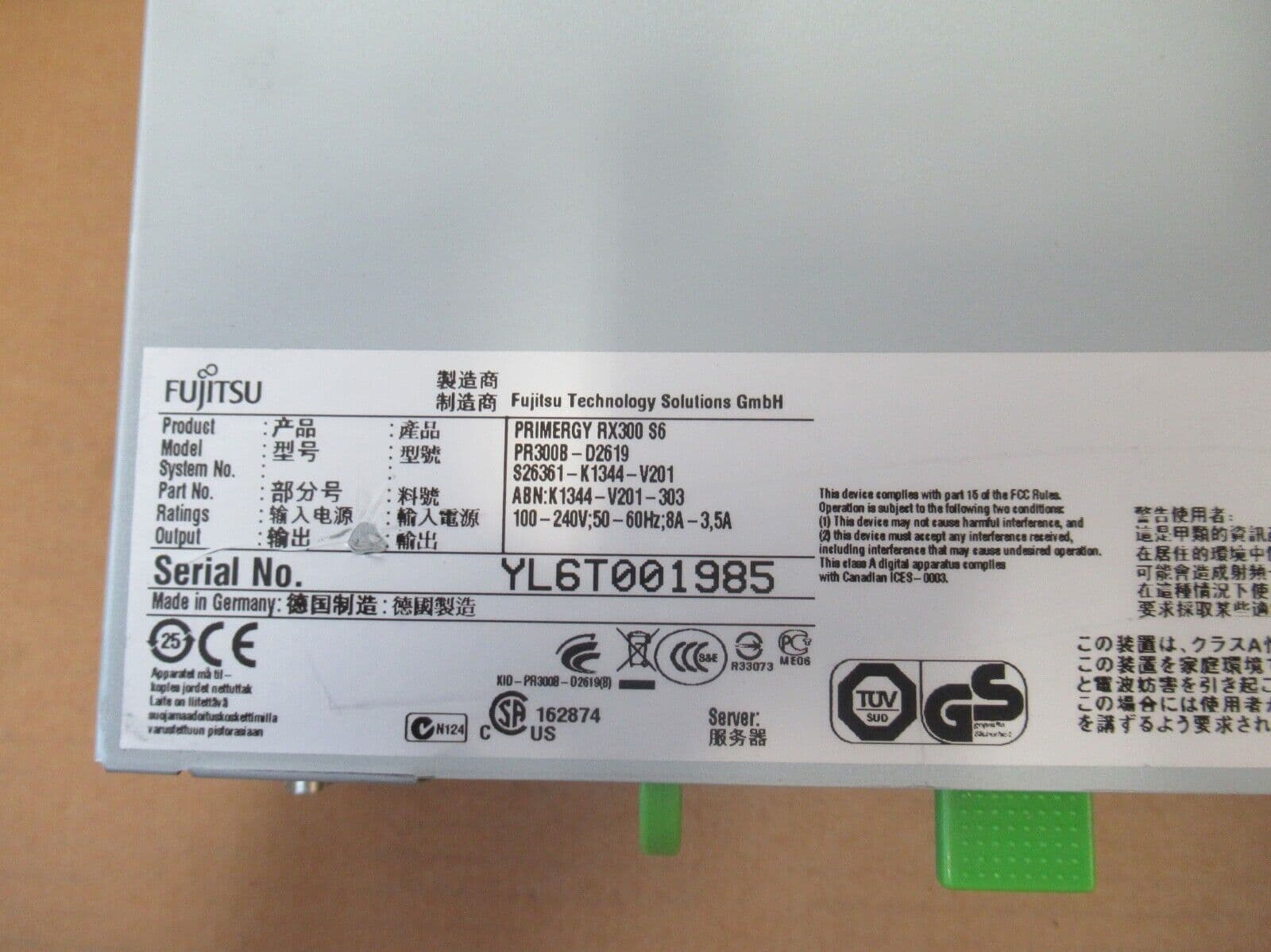 Fujitsu Primergy RX300 S6 Quad Core E5630 2 53GHz 2x 800W PSU 2U Bay Server