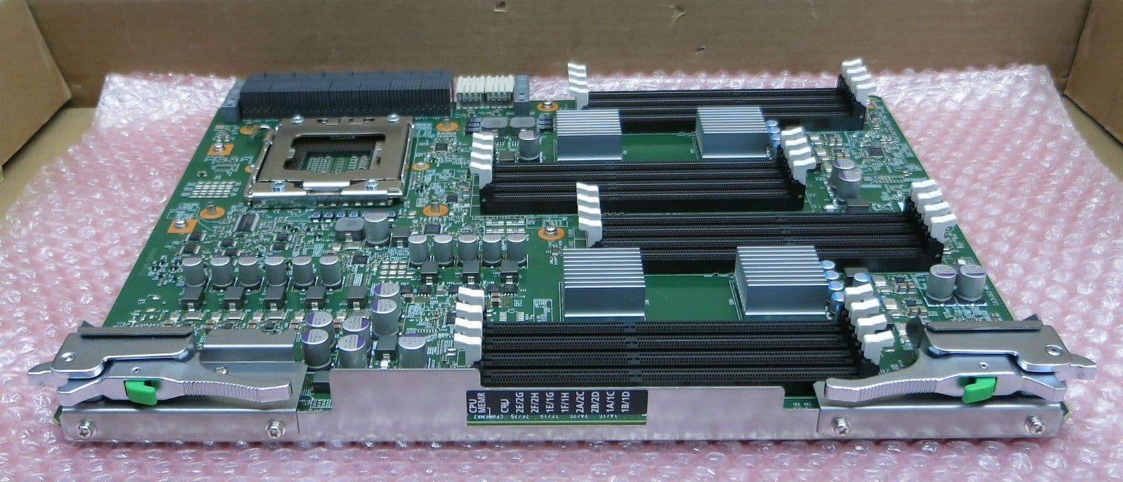 Fujitsu Primergy RX900 S2 CPU Memory Riser Board Unpopulated S26361 ...
