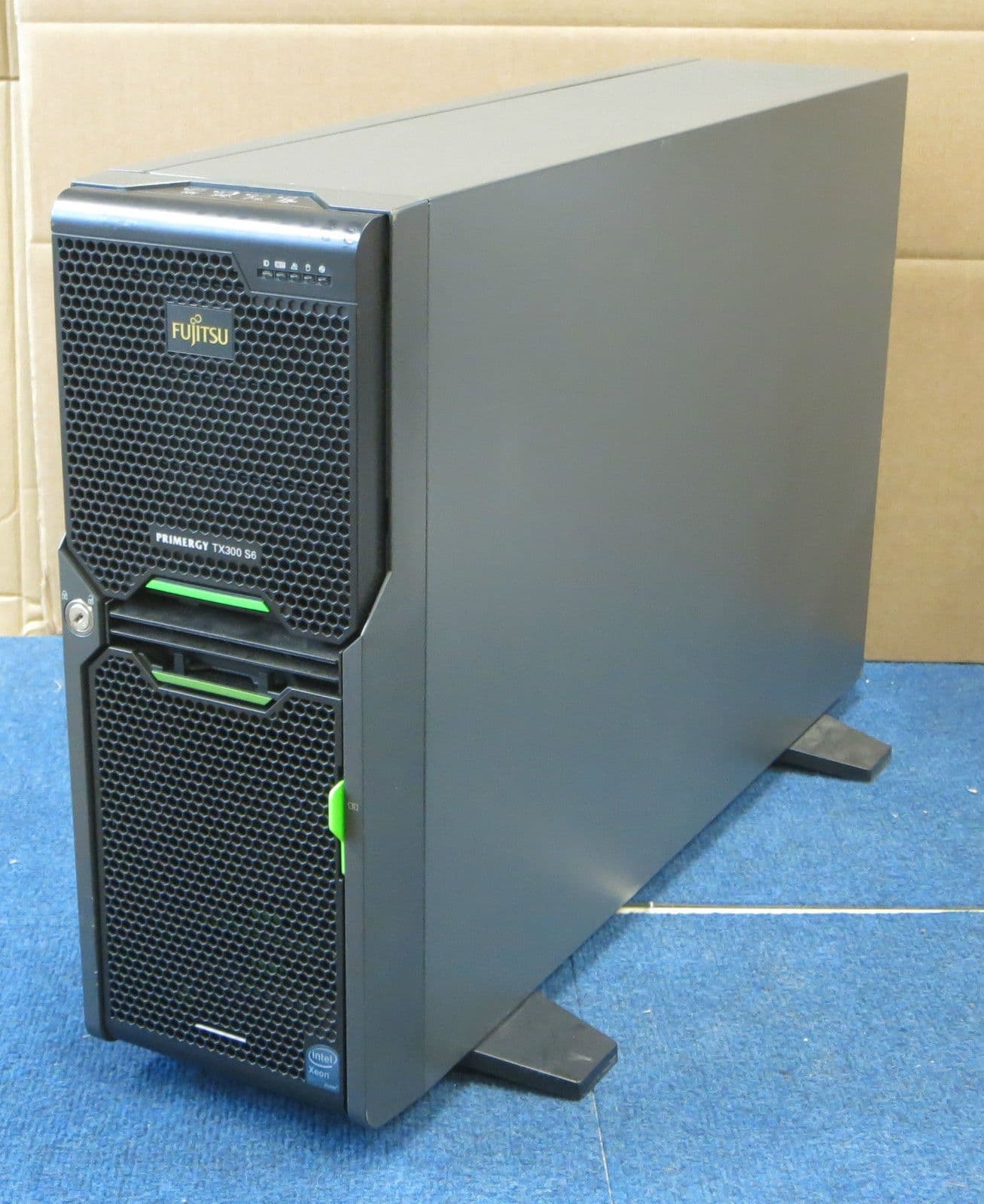Fujitsu Primergy TX300 S6 2x Xeon Six Core E5649 4GB 2x146GB 15k Server ...