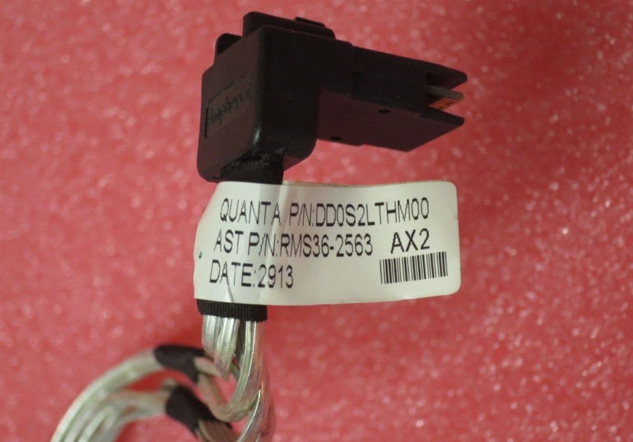 Fujitsu Quanta SAS to 4x SATA Signal Cable DD0S2LTHM00 A3C40142632