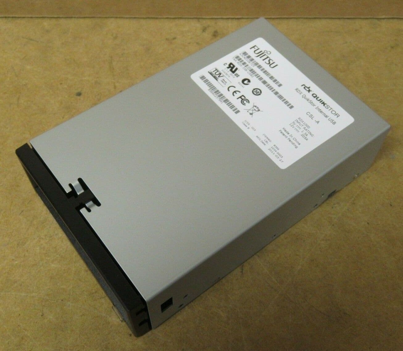 Fujitsu RDX QuikStor RDX1000 25MB/s Internal Backup Drive S26361-F3857-L7
